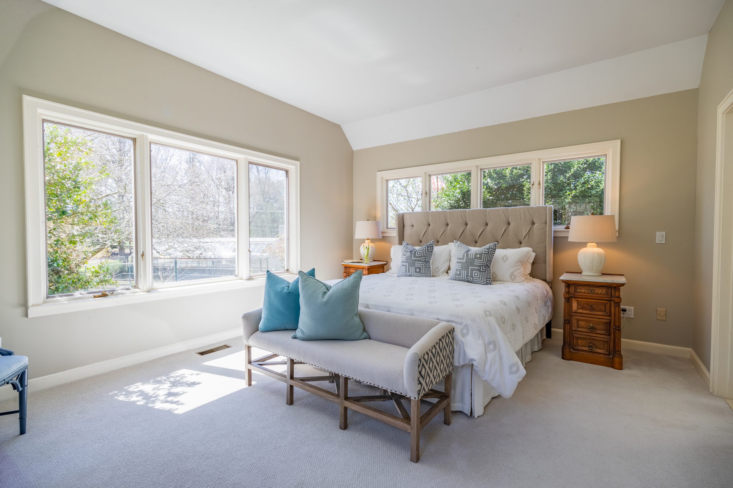 House Guest Bests - Mar Jennings