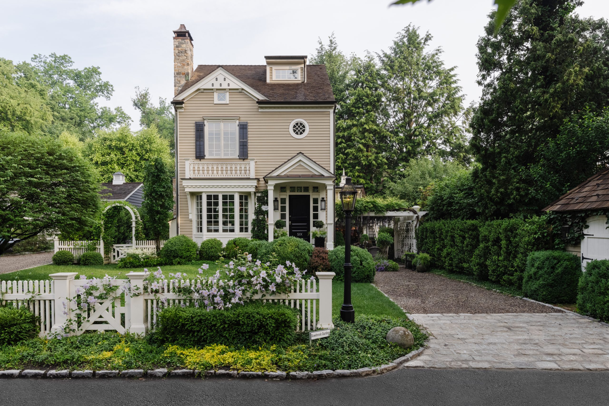 About Rosebrook Gardens - Mar Jennings